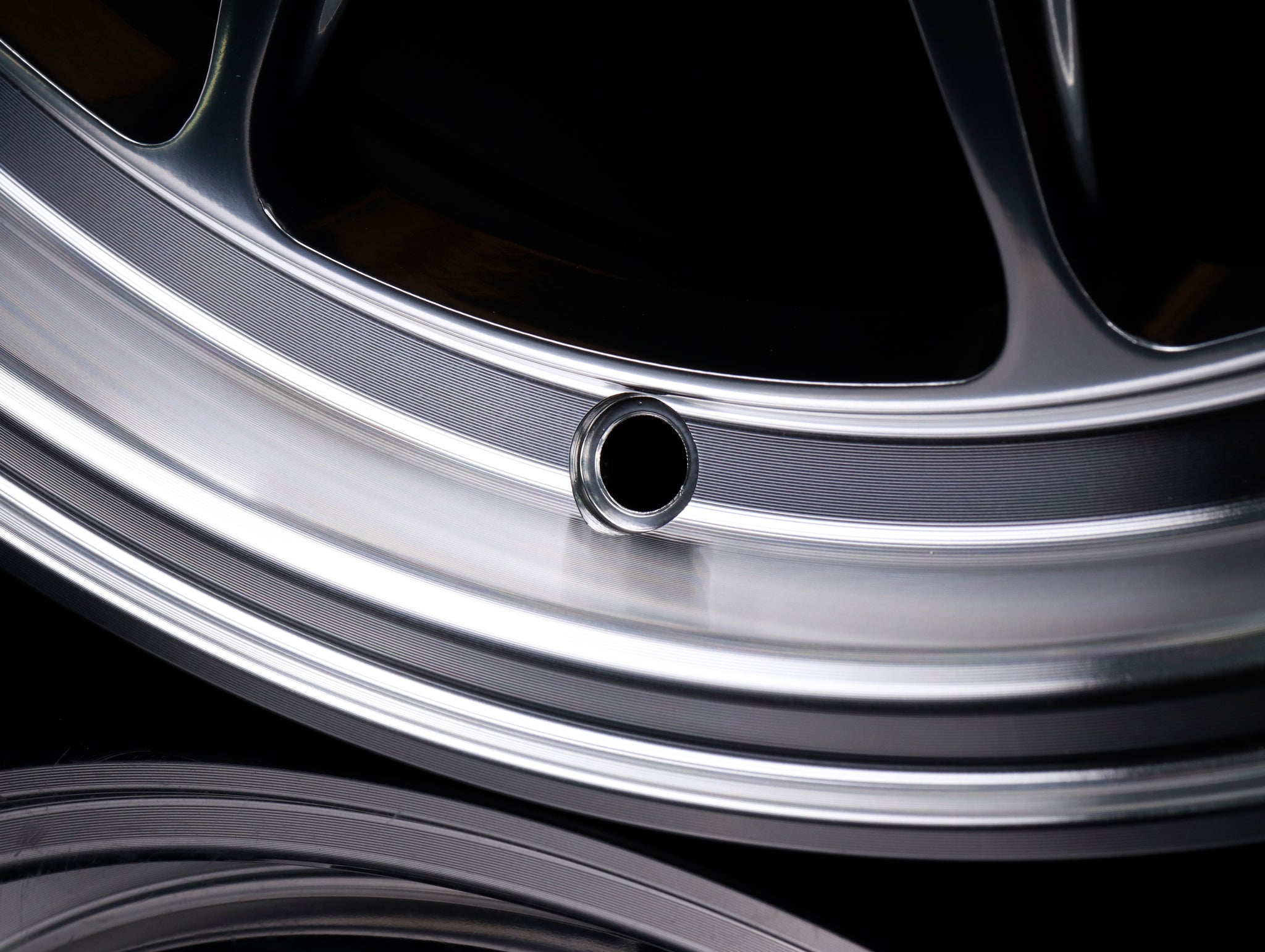 Konig Countergram - 18" Wheels - JHPUSA