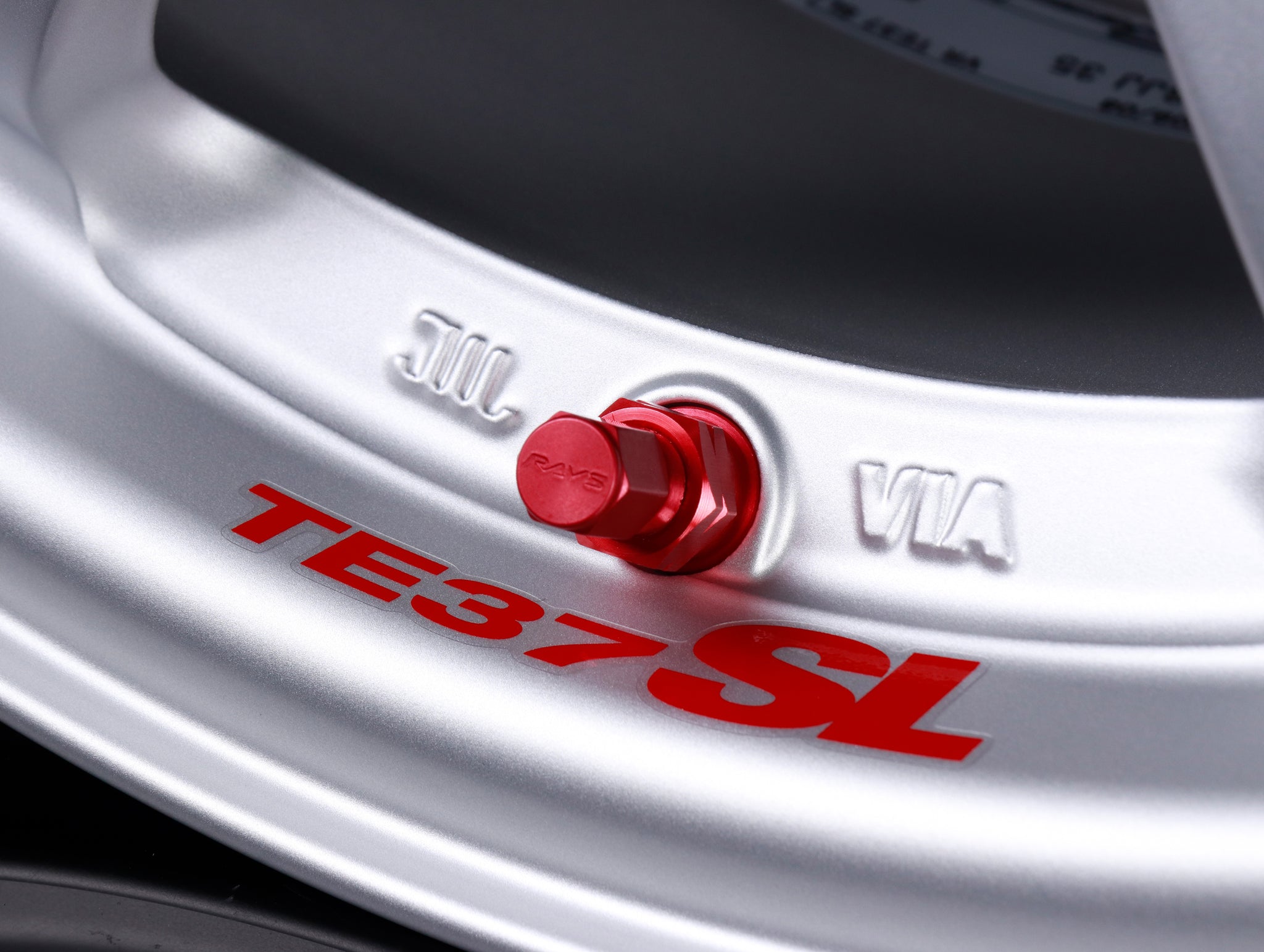 Volk Racing TE37SL Super Lap Edition - Titanium Silver 15x8.0 / 4x100 ...