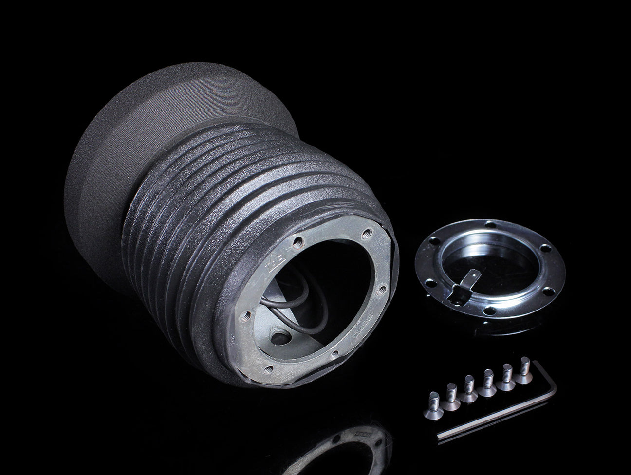 Momo Steering Hubs – JHPUSA